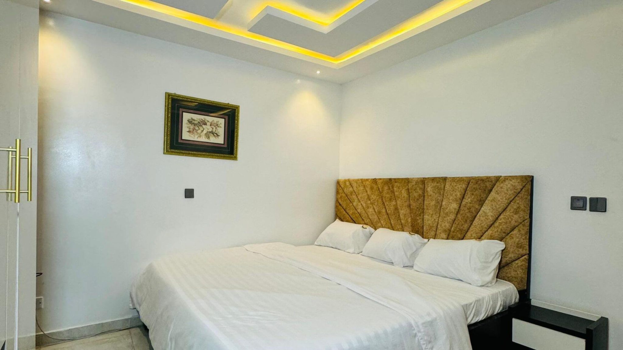 10 Reasons to Choose Four City Hotel for Your Next Stay - Four City ...